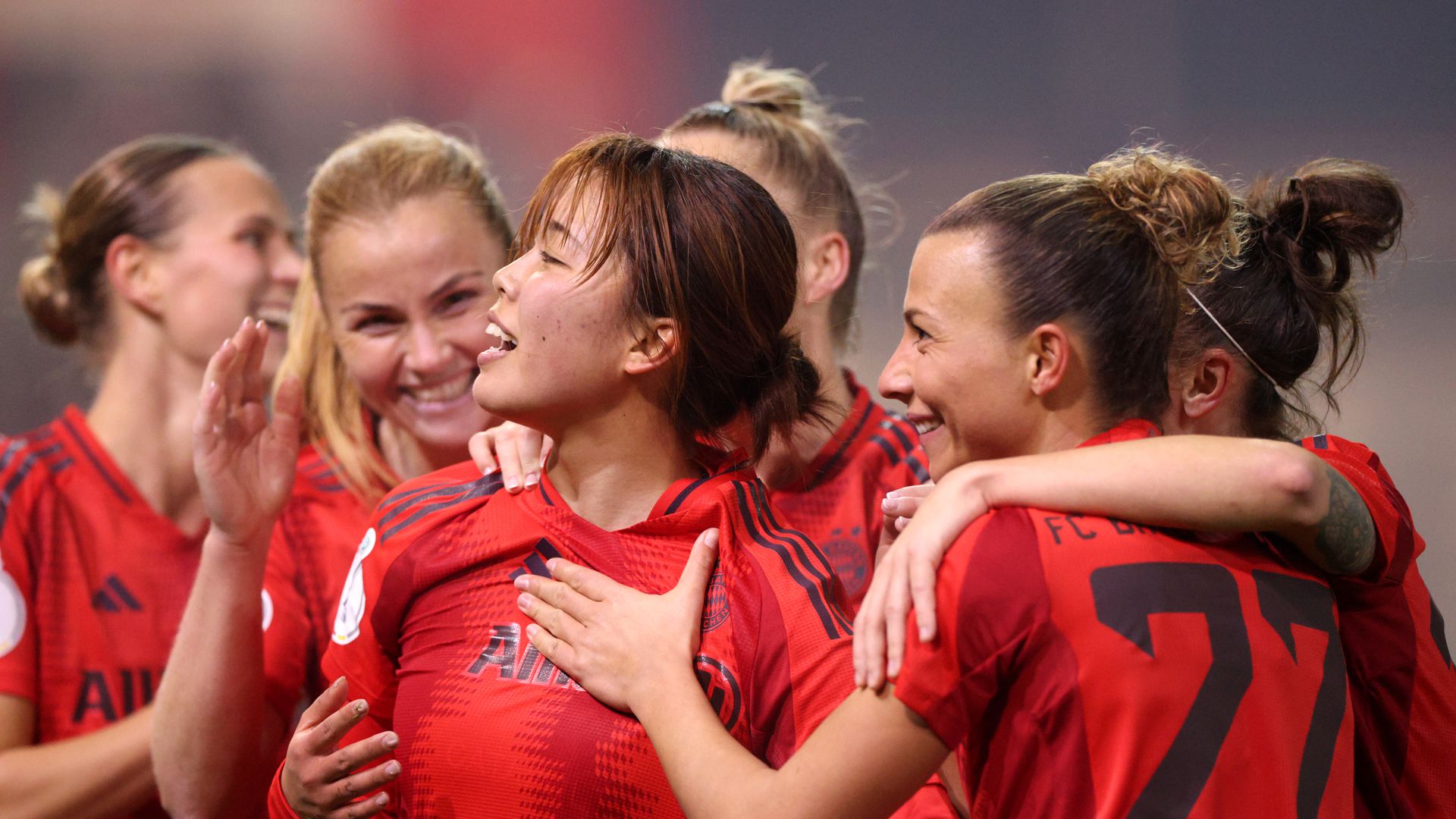Survive and Advance: FC Bayern Frauen win thriller to advance to DFB ...