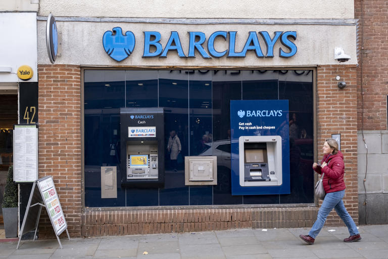 Barclays posts profit beat and announces £1bn share buyback