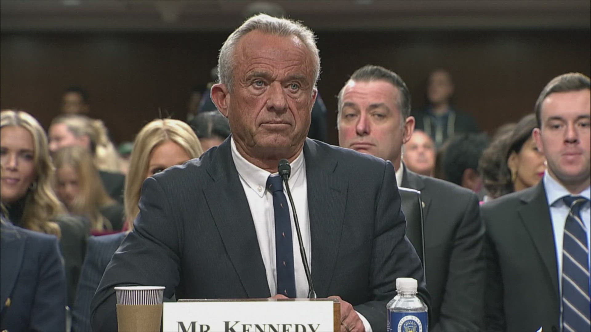 Top health official RFK Jr. says "environmental toxins" are cause for ...