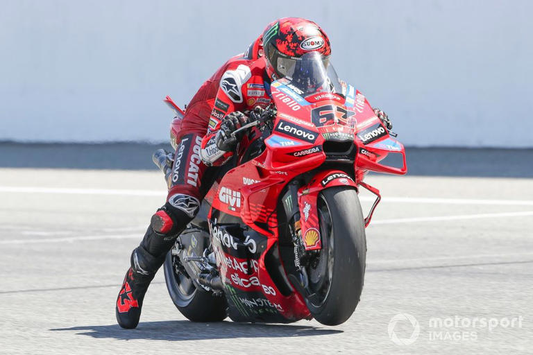 Ducati opts for 2024 engine for all six MotoGP bikes