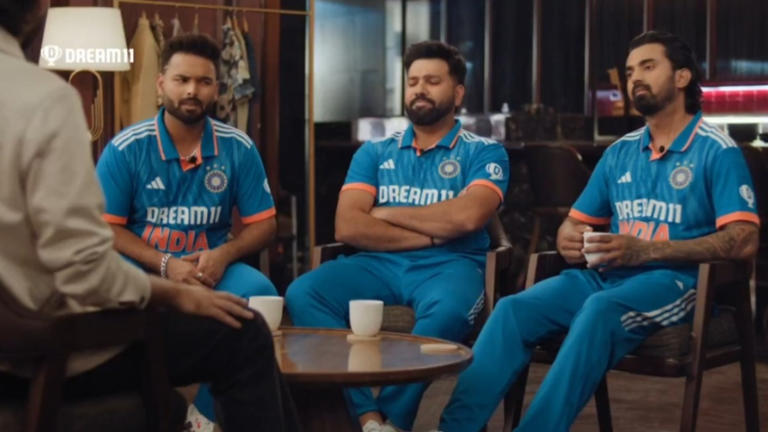 Rohit Sharma forgets T20 World Cup win? Virat Kohli hilariously ... Rohit Sharma forgets T20 World Cup win? Virat Kohli hilariously ...