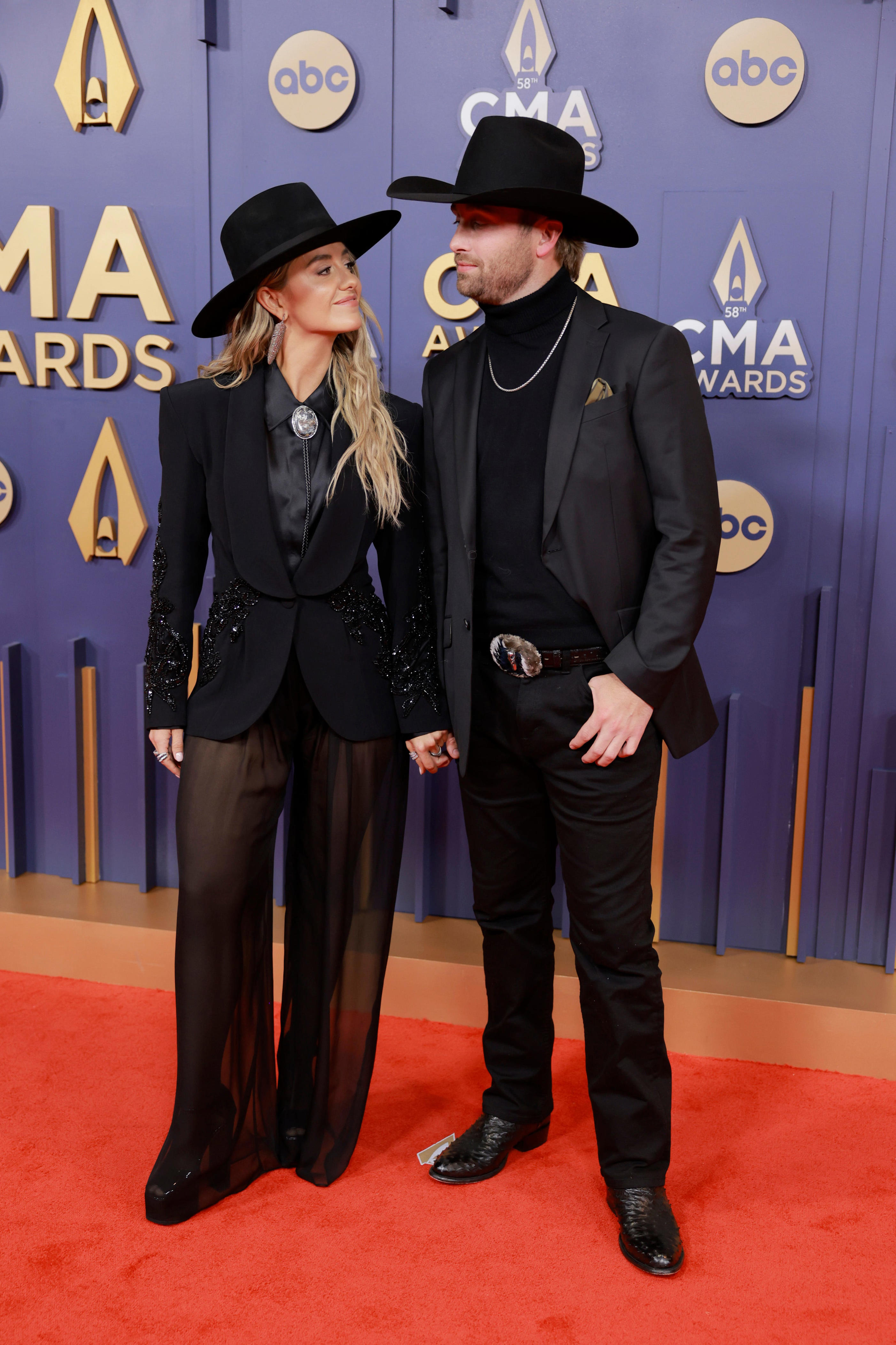 Lainey Wilson engaged to Devlin 'Duck' Hodges after 4 years of dating