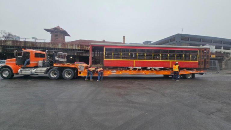 Public invited to relive memories with Spaghetti Warehouse trolley tour