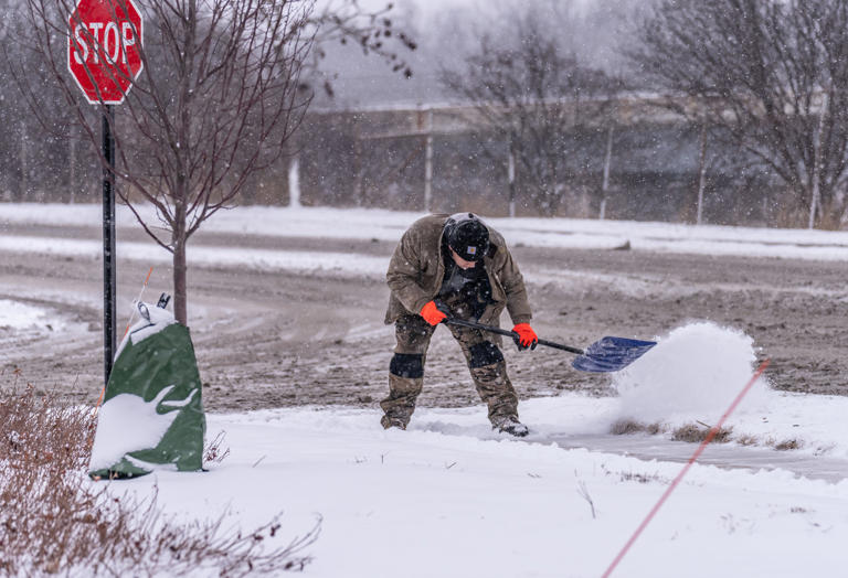 Following Wednesday's storm, 2 to 6 more inches of snow is in Milwaukee ...