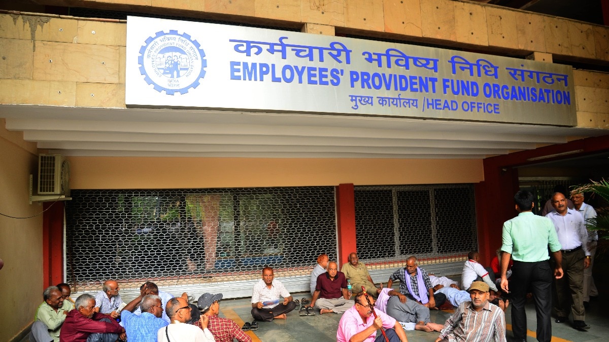 EPFO likely to maintain 8.25% interest rate on PF deposits