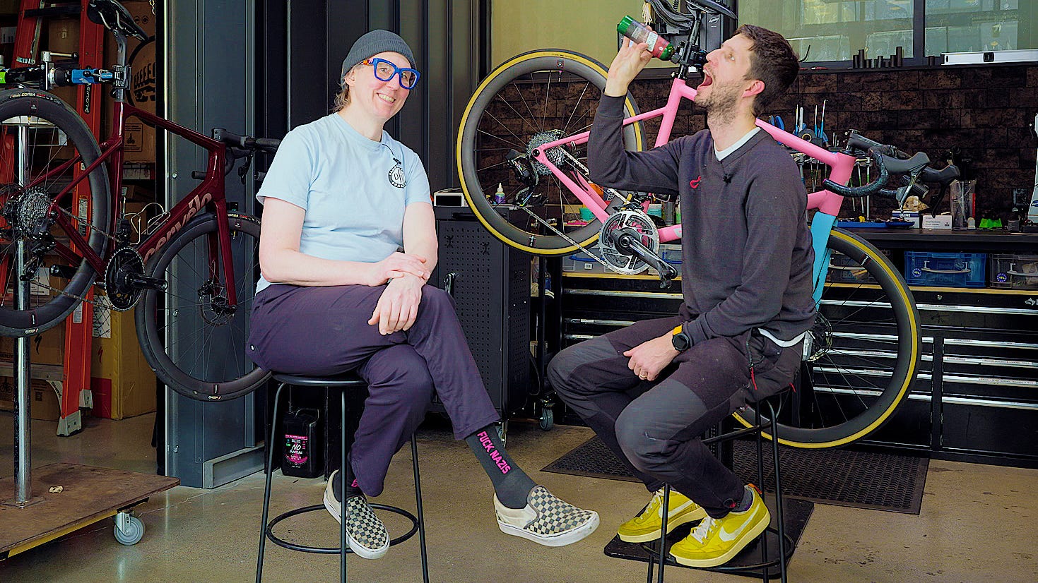 Many Cyclists Make This Big Chain Lube Mistake | The Bicycling Bike ...