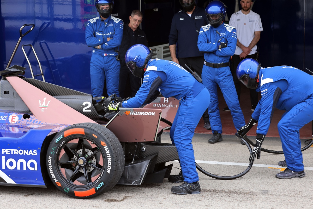 F-E estreia pit boost na Arábia Saudita e Di Grassi analisa sistema