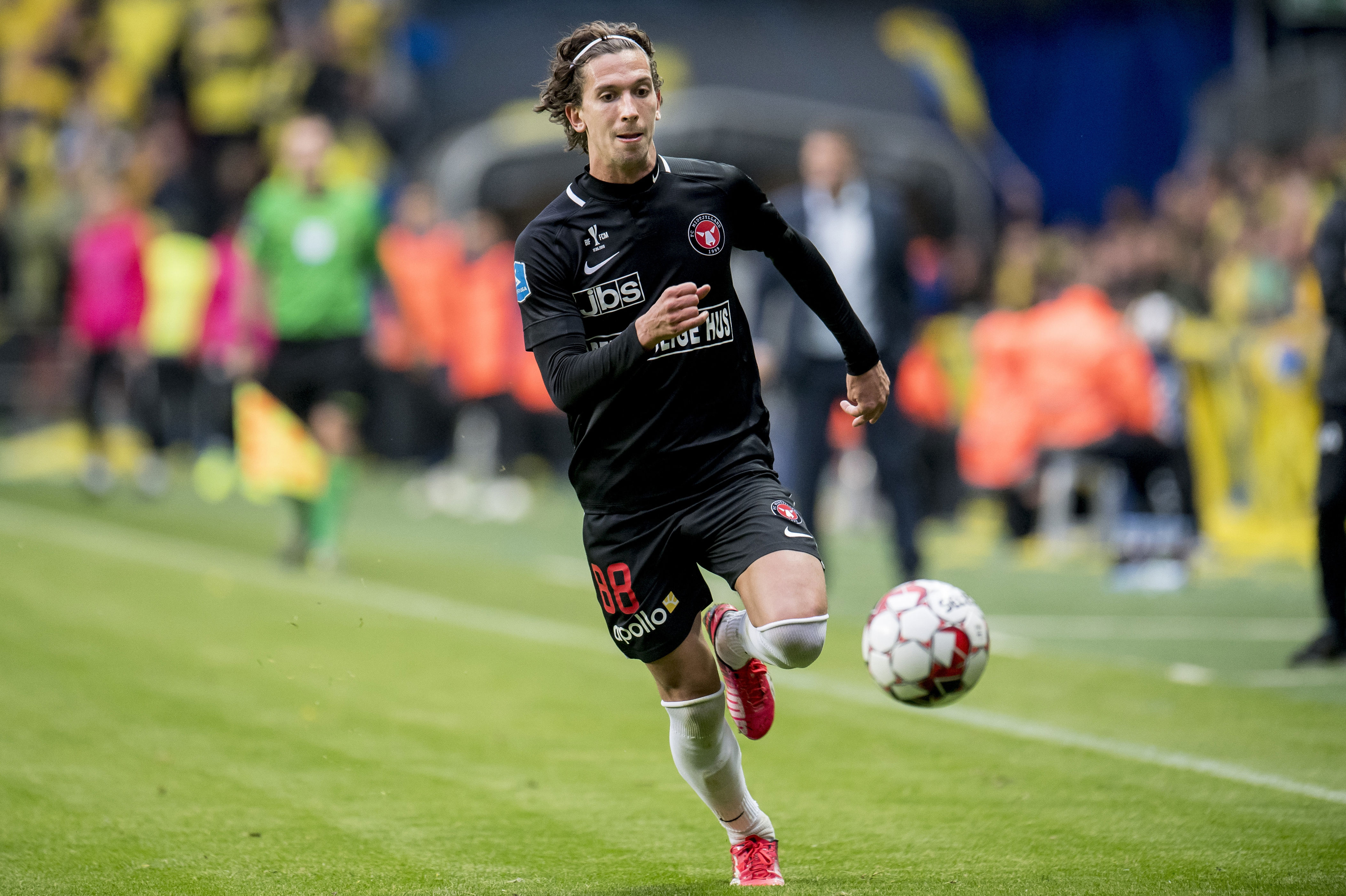 FCN henter tidligere FCM-profil på en fri transfer