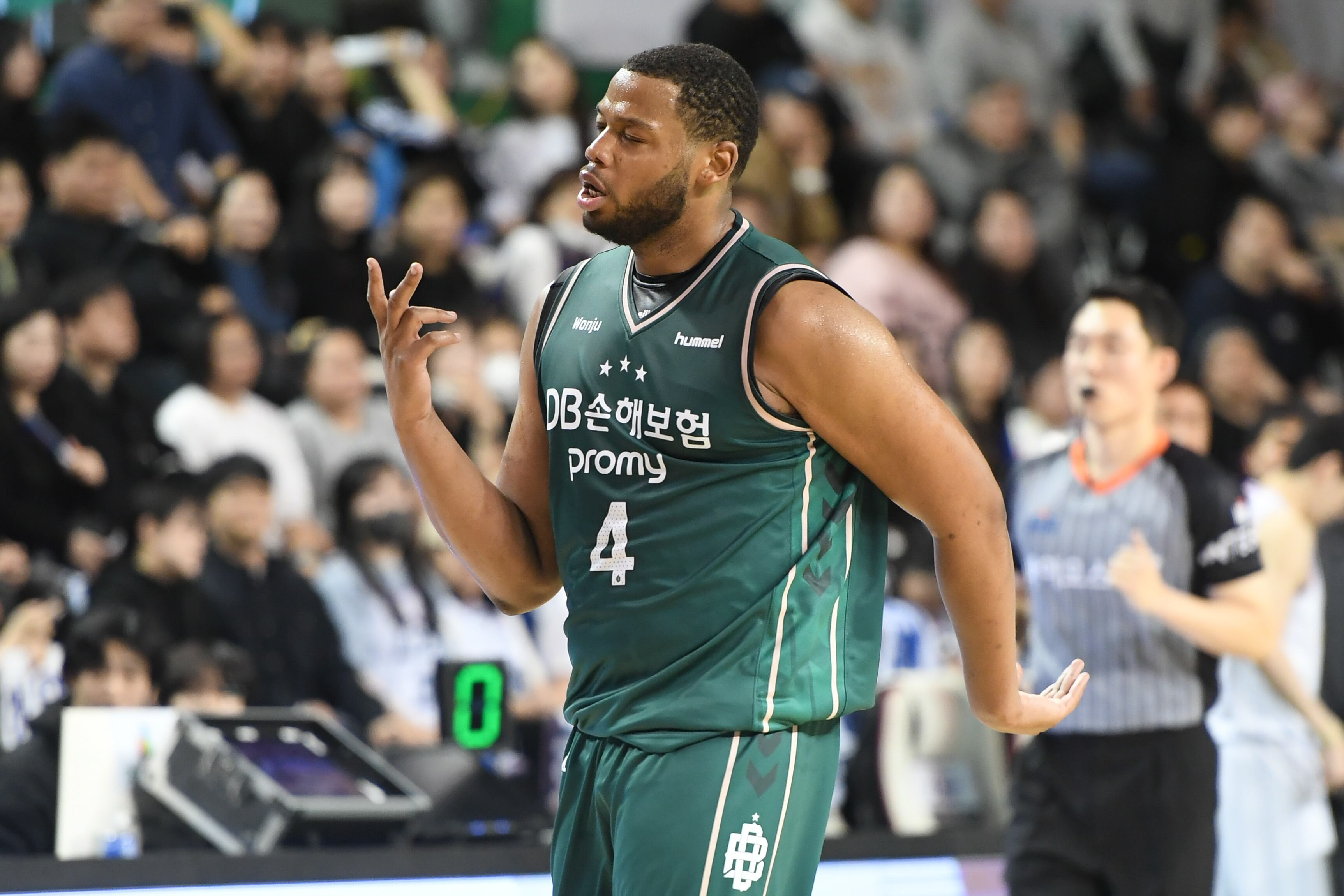 스펠맨 3점슛 5방 등 18점으로 복귀신고...DB, ‘6강 경쟁자’ KCC 제치고 5연패 탈출