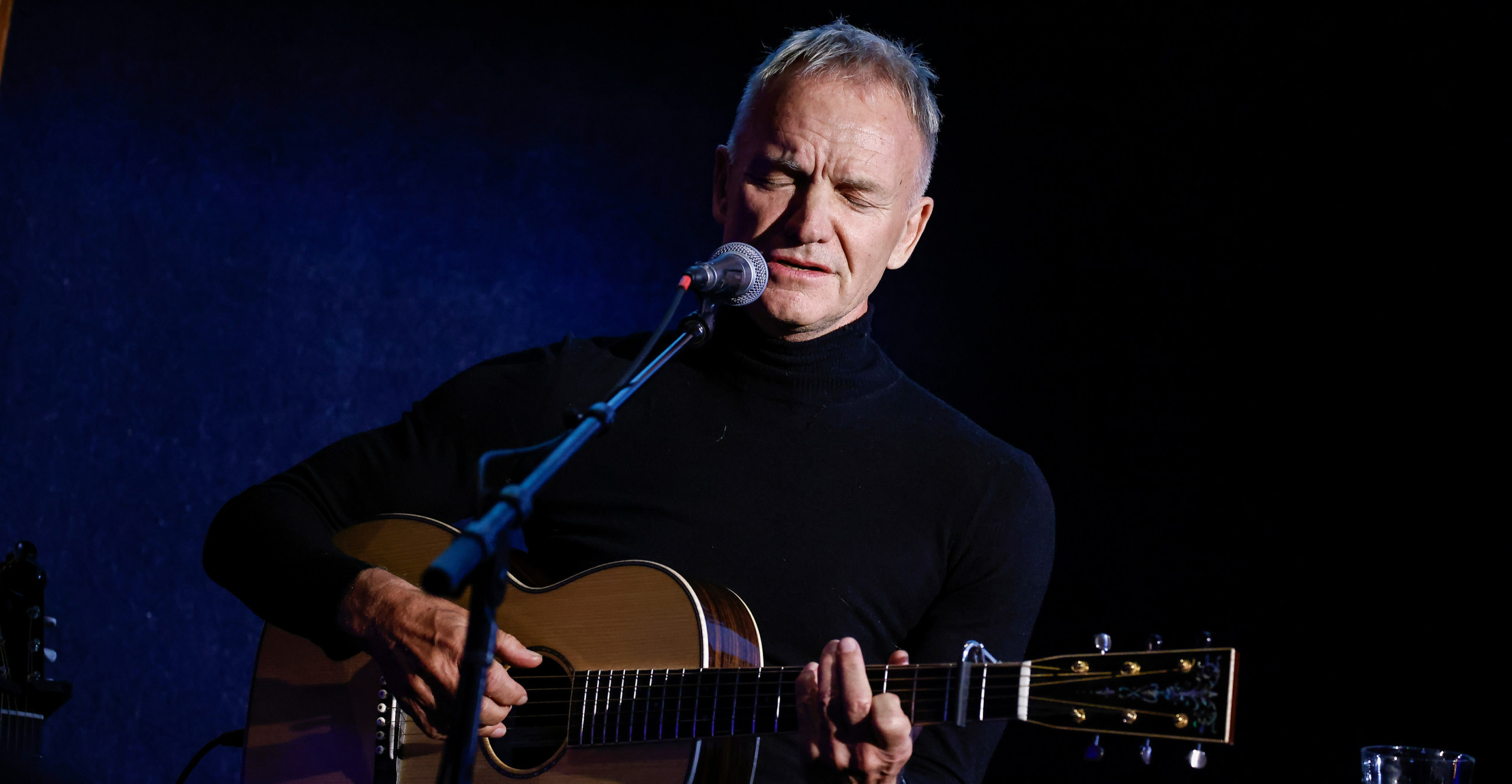 Backup singers who became famous