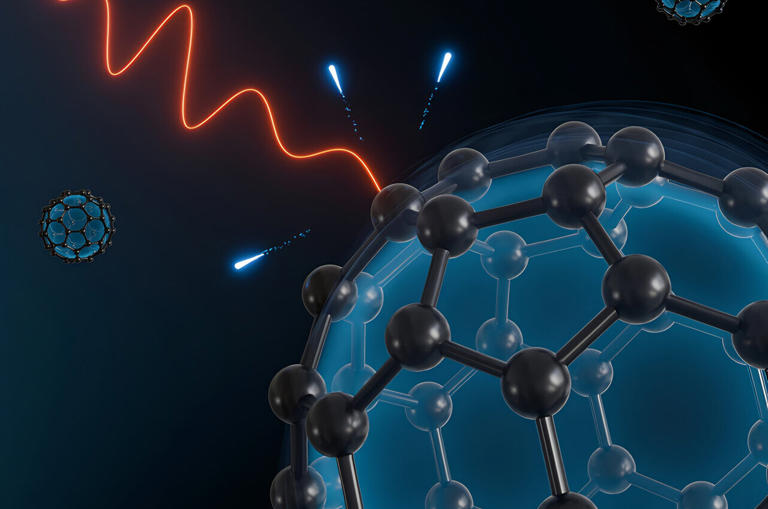Quantum Correlation Revealed By Attosecond Delay