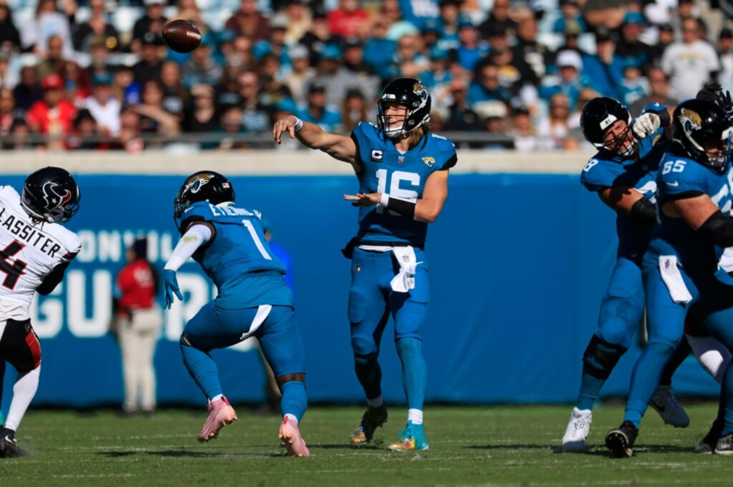 Former #1 Pick Linked to Steelers in Rumored Trade