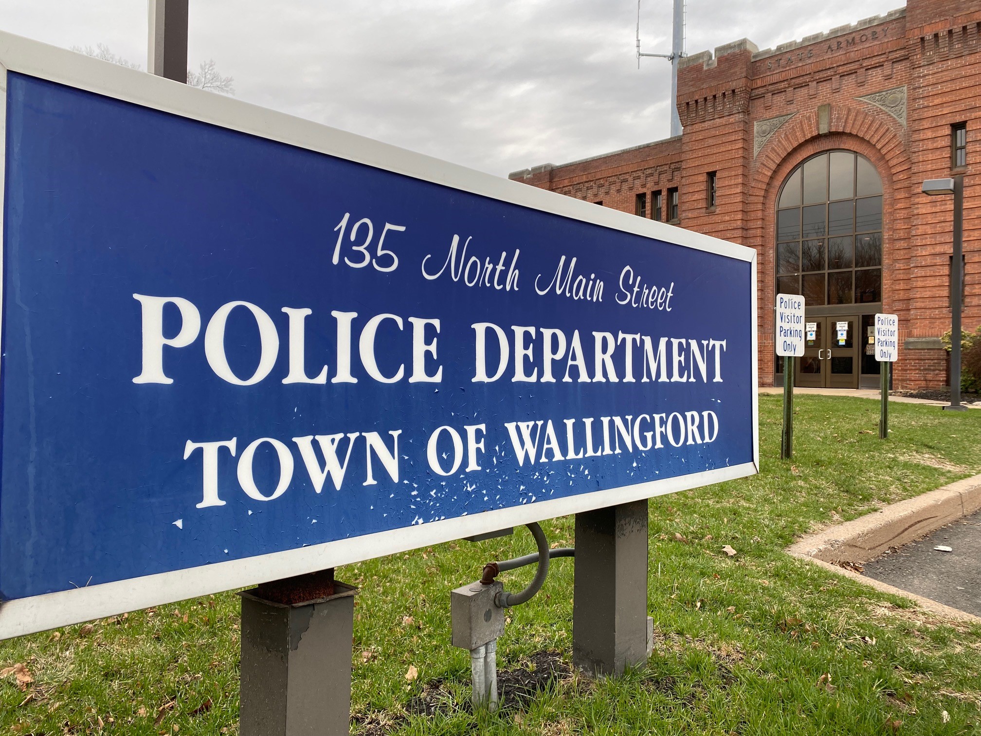 Woman injured when she was hit by intoxicated driver in Wallingford: police