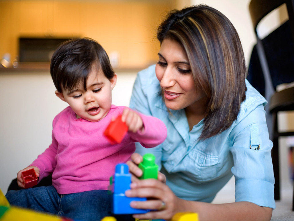 Structured play vs. unstructured play for babies: what's better?