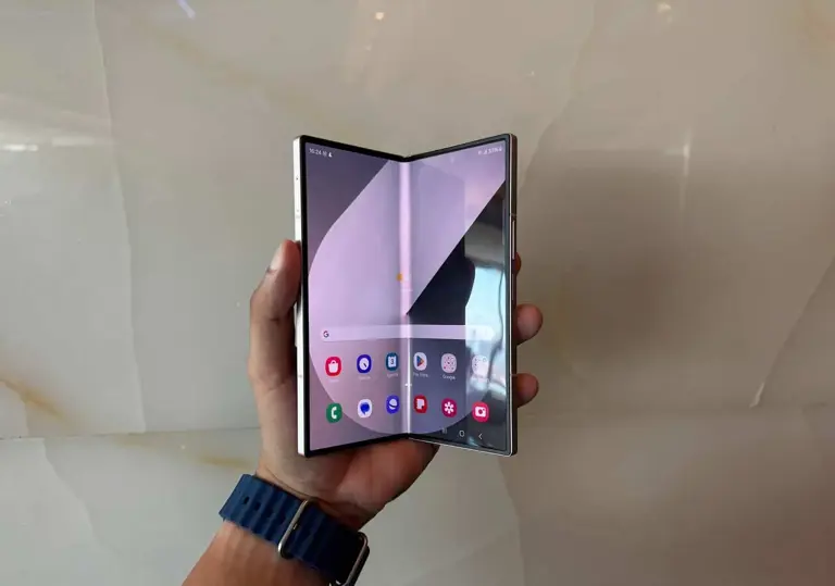 A Samsung quer outro dobrável, diferente, e com S-Pen!