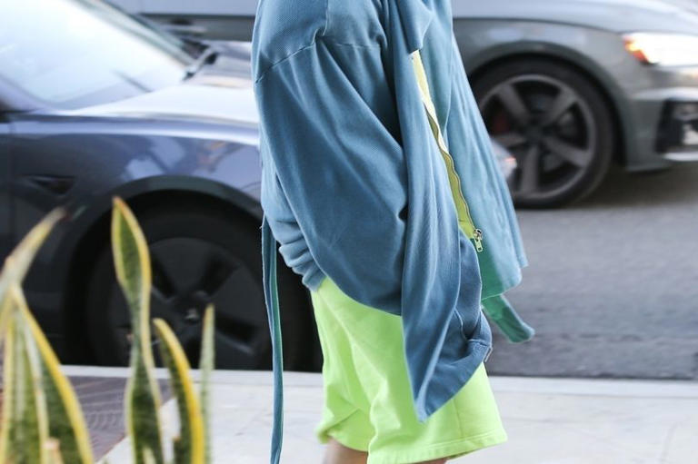 Justin Bieber looks 'older and depressed' in uncoordinated outfit after ...