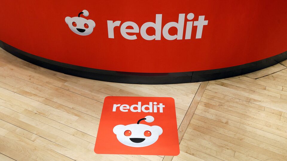 Is Google algorithm behind Reddit traffic dip? Here's what CEO Steve ...