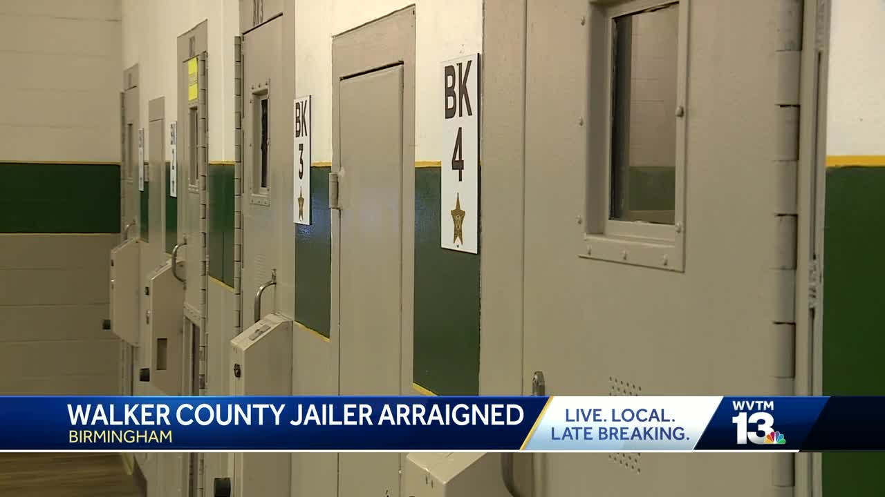 Former Walker County Jail employee changes plea to not guilty in inmate ...