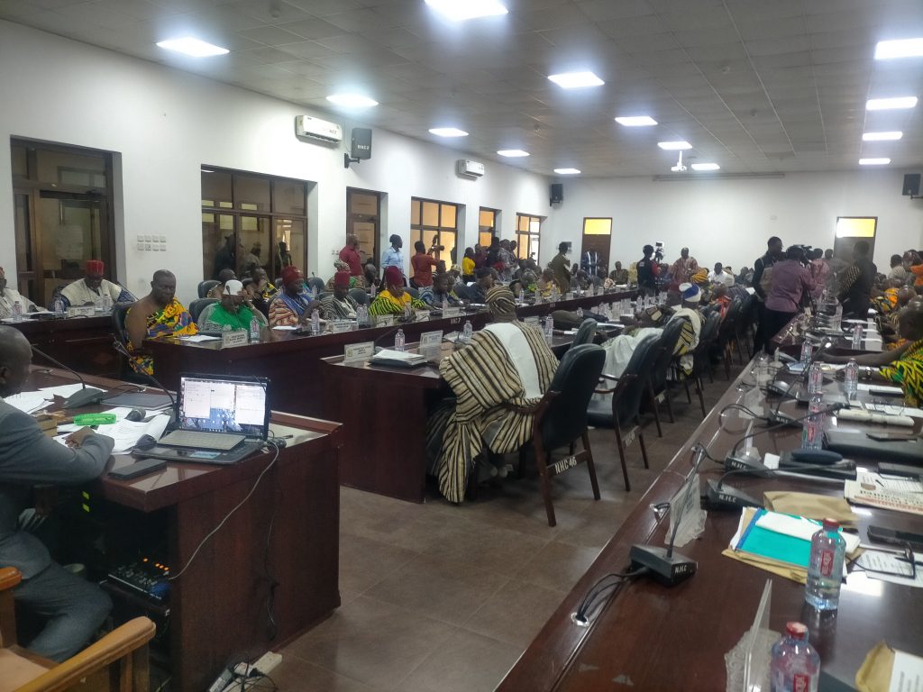 Gov’t to work closely with chiefs to resolve disputes and promote peace ...