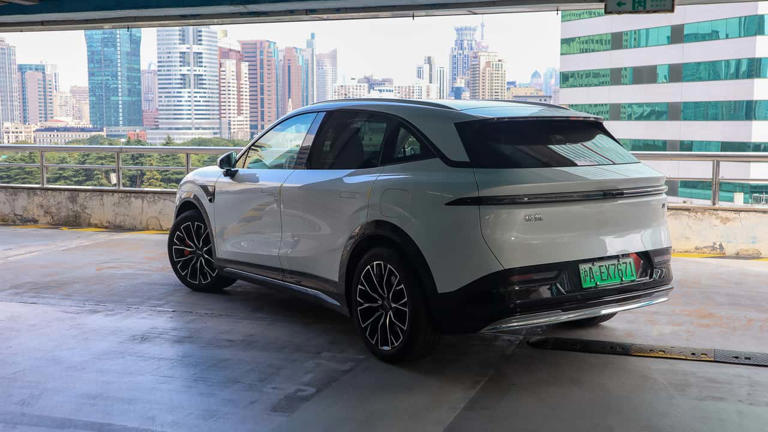 The Zeekr 7X Is A High-Voltage Luxury SUV Aiming For Europe And Beyond