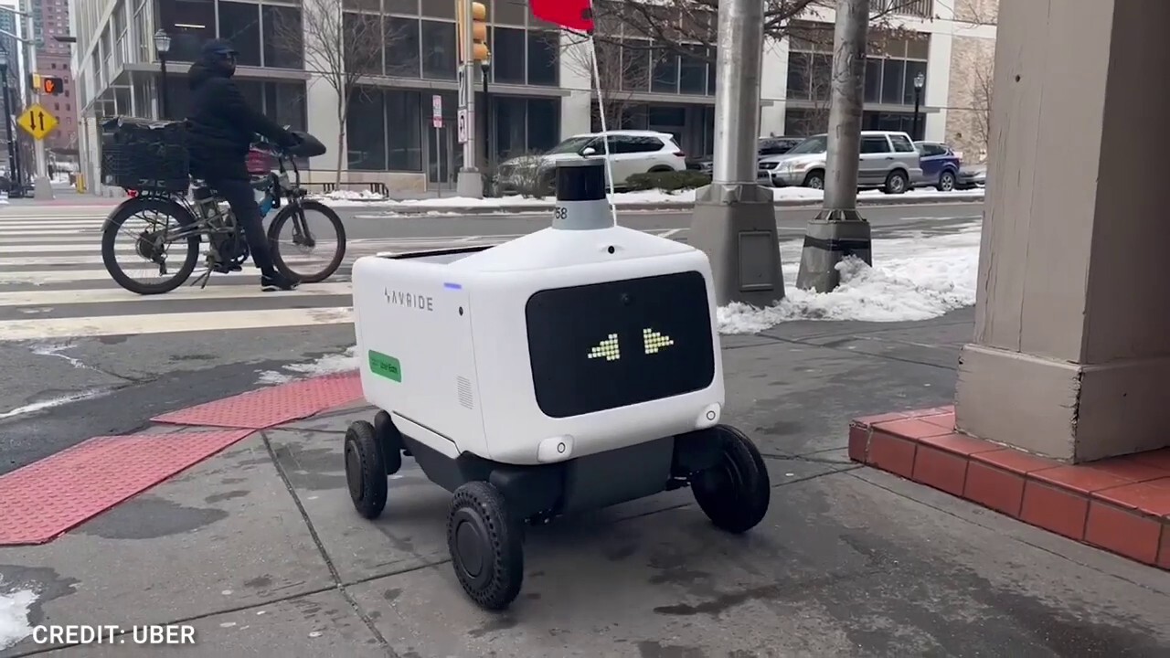 Uber launches robot delivery on East Coast