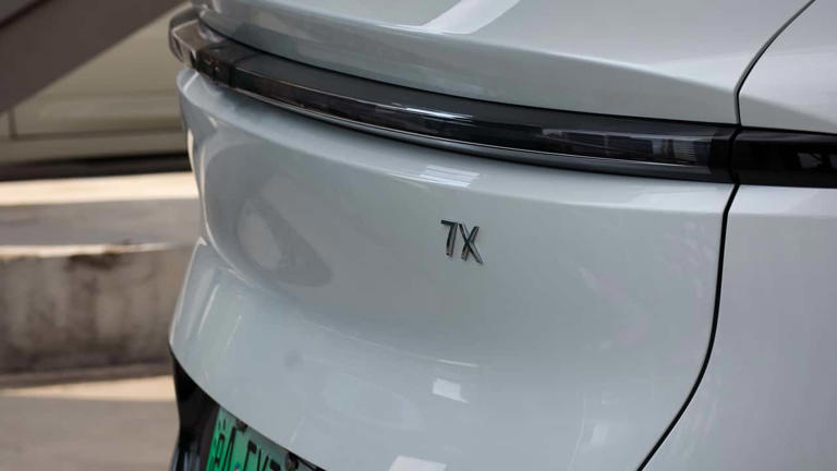 The Zeekr 7X Is A High-Voltage Luxury SUV Aiming For Europe And Beyond