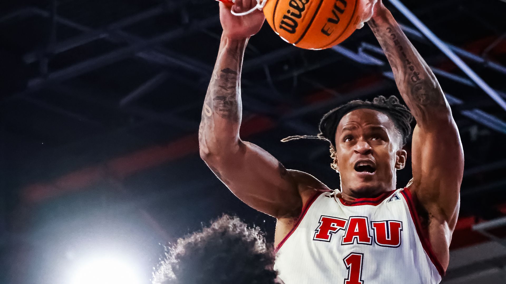 Photo Gallery: FAU knocks off Charlotte