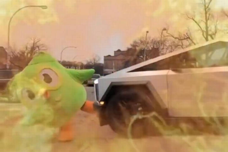 Duolingo releases disturbing footage of iconic mascot being 'murdered ...