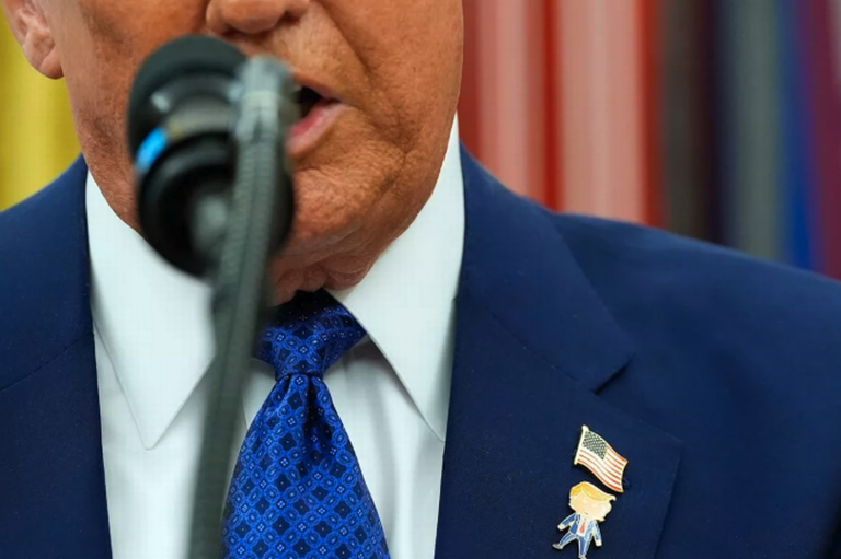 Donald Trump's 'rebrand' in body language clear as he flexes leadership ... Donald Trump's 'rebrand' in body language clear as he flexes leadership ...