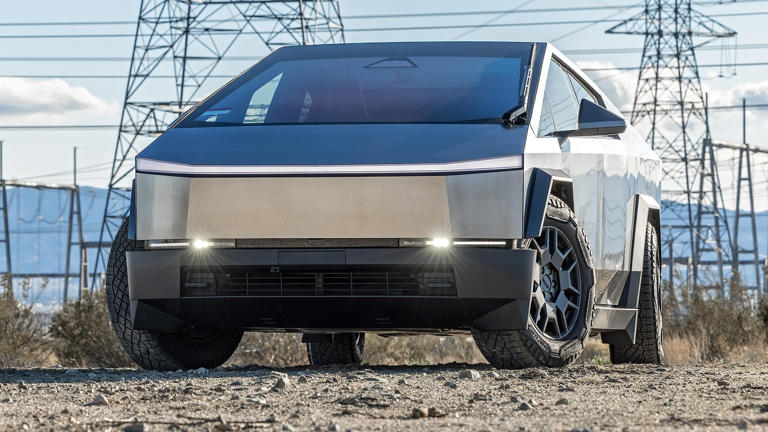 Ferrum Attraction: A New Way to Color the Tesla Cybertruck—With Magnets!