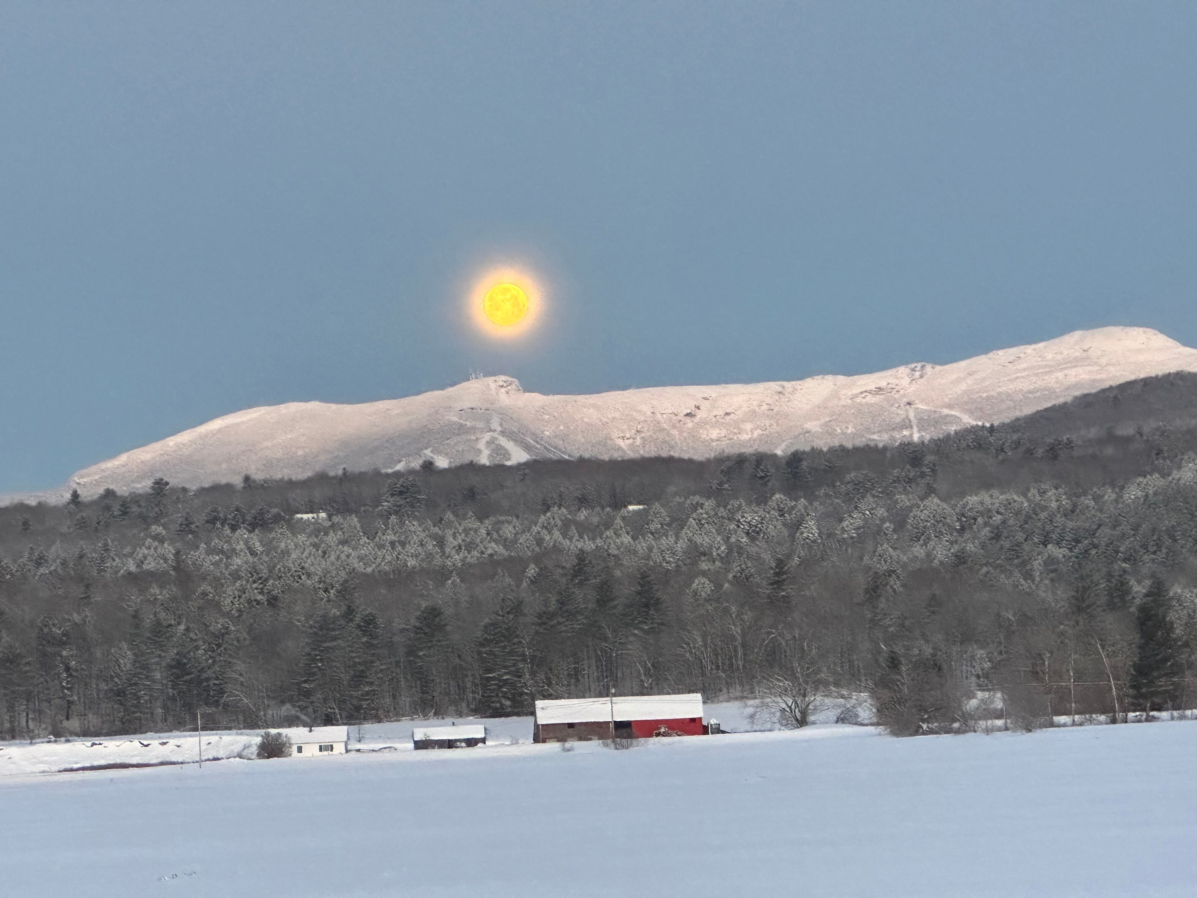 Storm brings tricky travel, school snow days