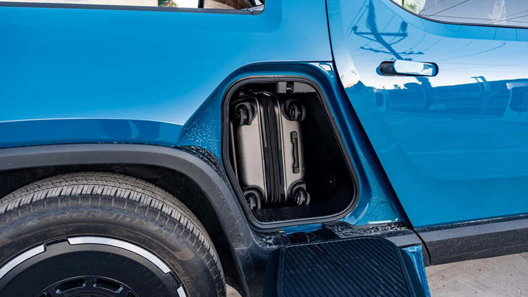 The Rivian R1T's Gear Tunnel Is Why I'm Excited About EVs