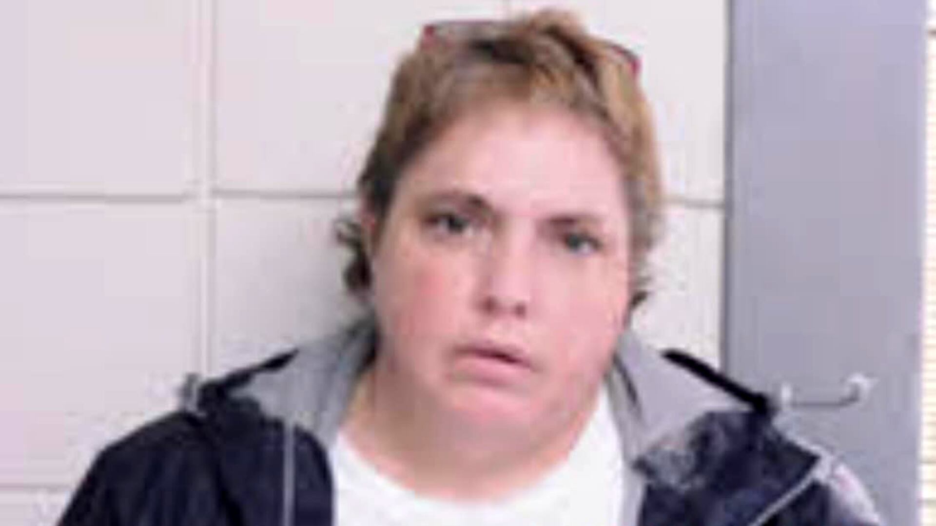 Woman facing 5 drug charges in Duplin County