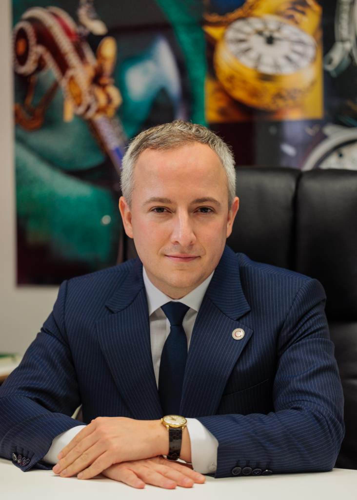 The gold standard of high jewellery watchmaking: Cartier, Bulgari ...