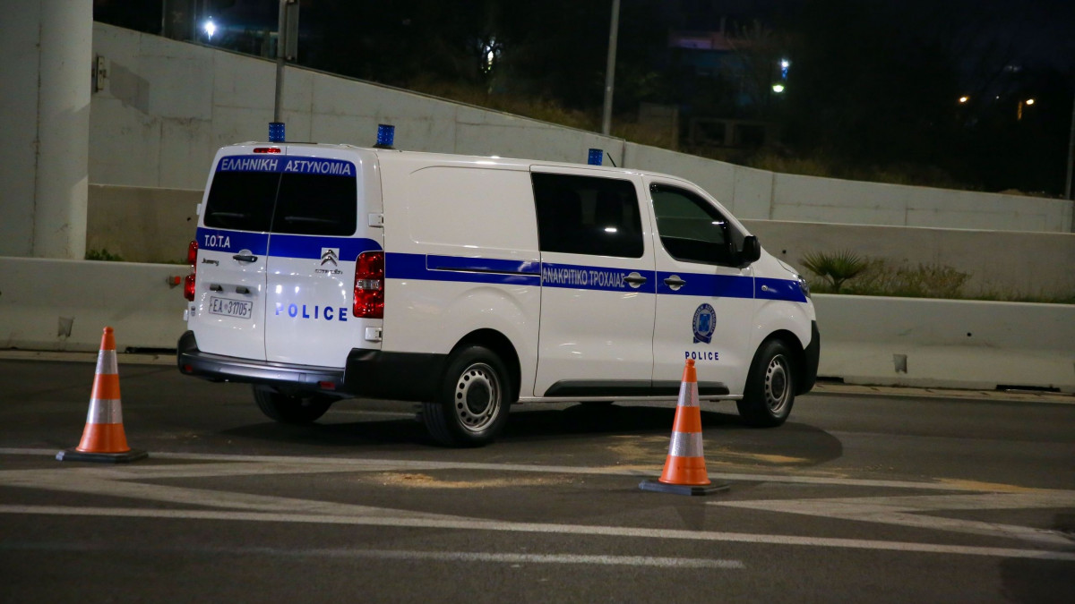 Τροχαίο ατύχημα στην Εθνική Οδό Μουδανιών - Θεσσαλονίκης: Ένα παιδί ...