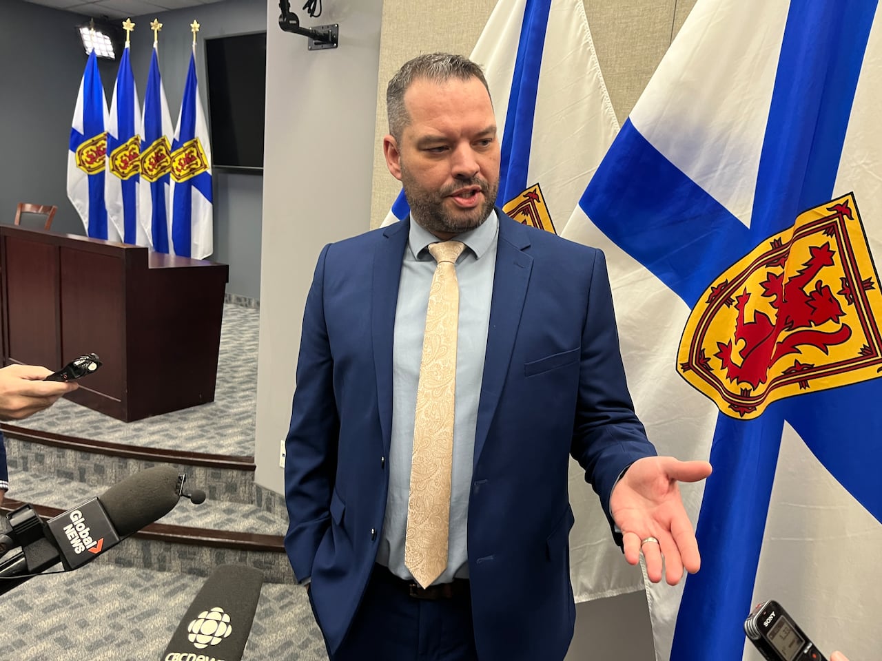 N.S. cabinet ministers support more talk about natural resources, but ...