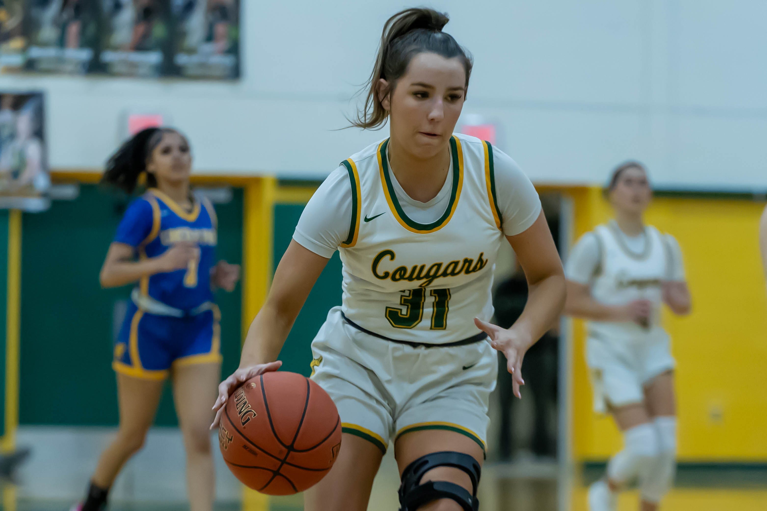 Despite two major injuries, Blackhawk basketball senior playing key ...