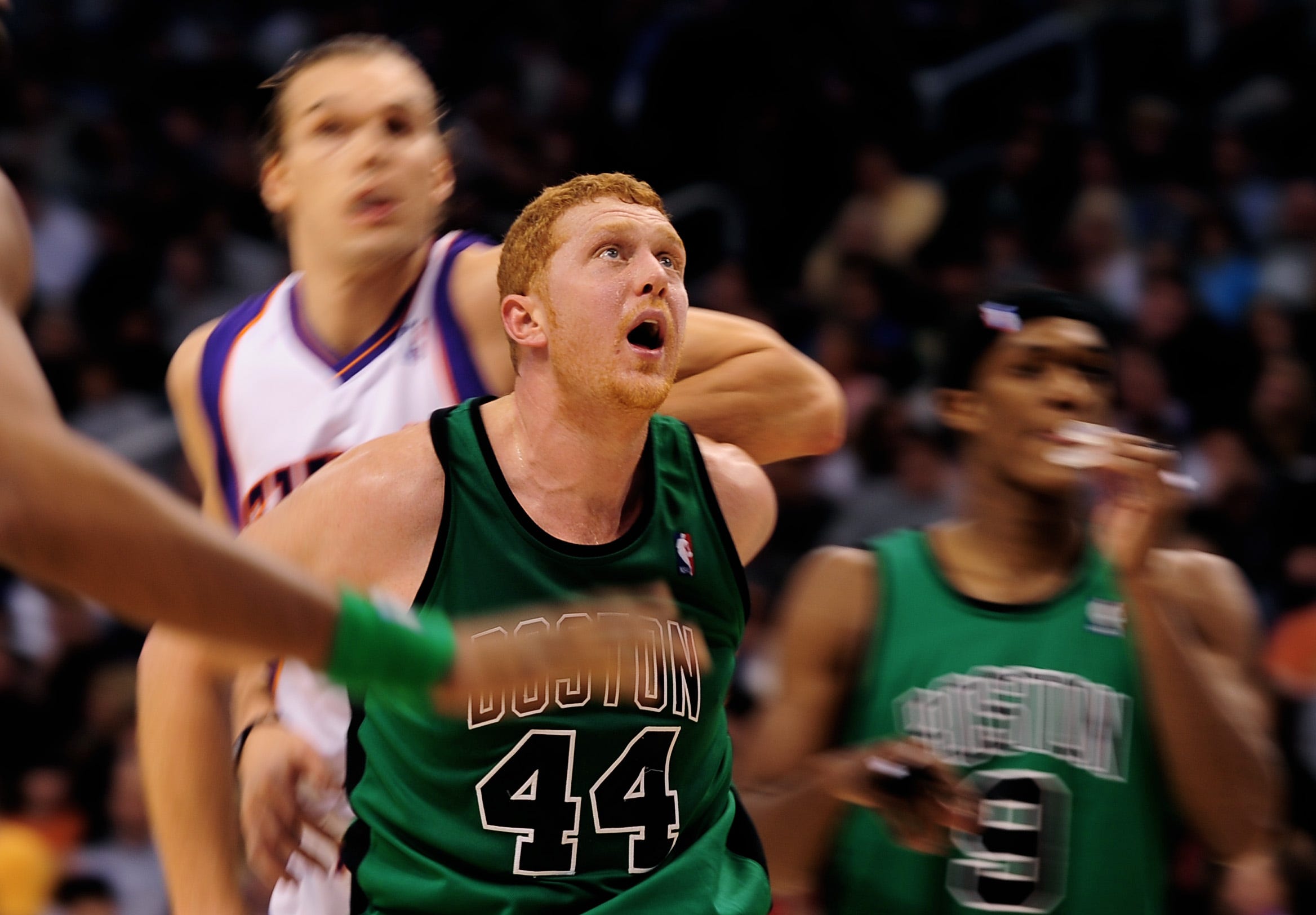 On this day: Brian Scalabrine makes NBA debut; 2nd lowest point total