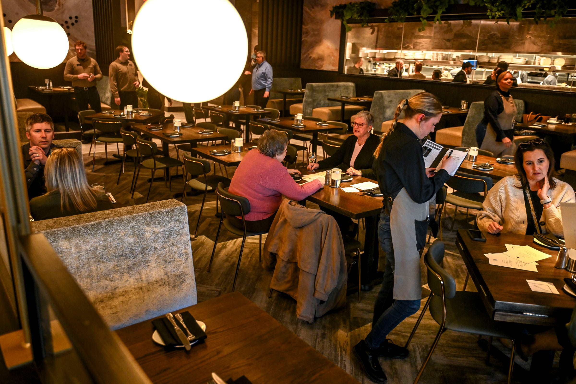 Cooper's Hawk Winery and Restaurant opens its first Lansing area ...