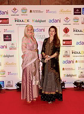 A night of glamour and celebration at the 31st Devi Awards