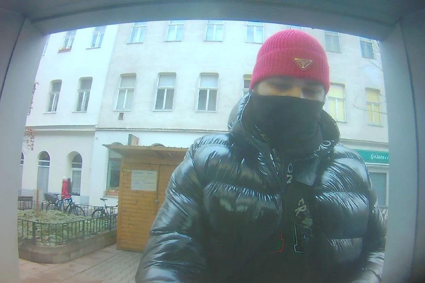 Polizei fahndet nach „Phishing“-Betrügerbande