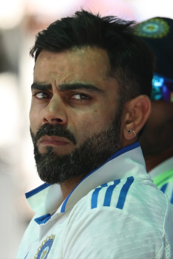 ‘Chokli Is Finished’ Virat Kohli Departs Cheaply; Fans Leave Stadium ...