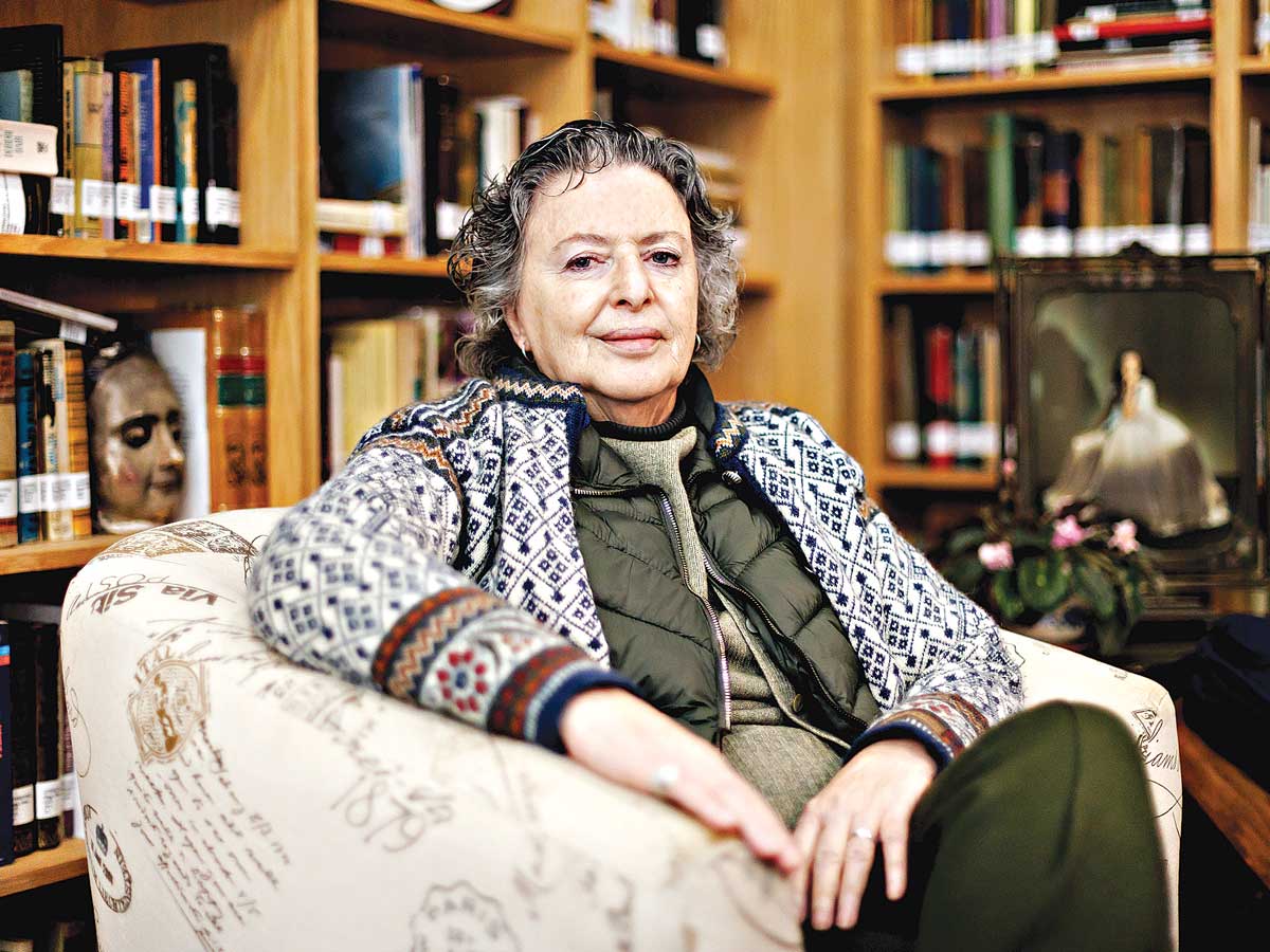 Bárbara Jacobs (1947): Un cuaderno íntimo de historias