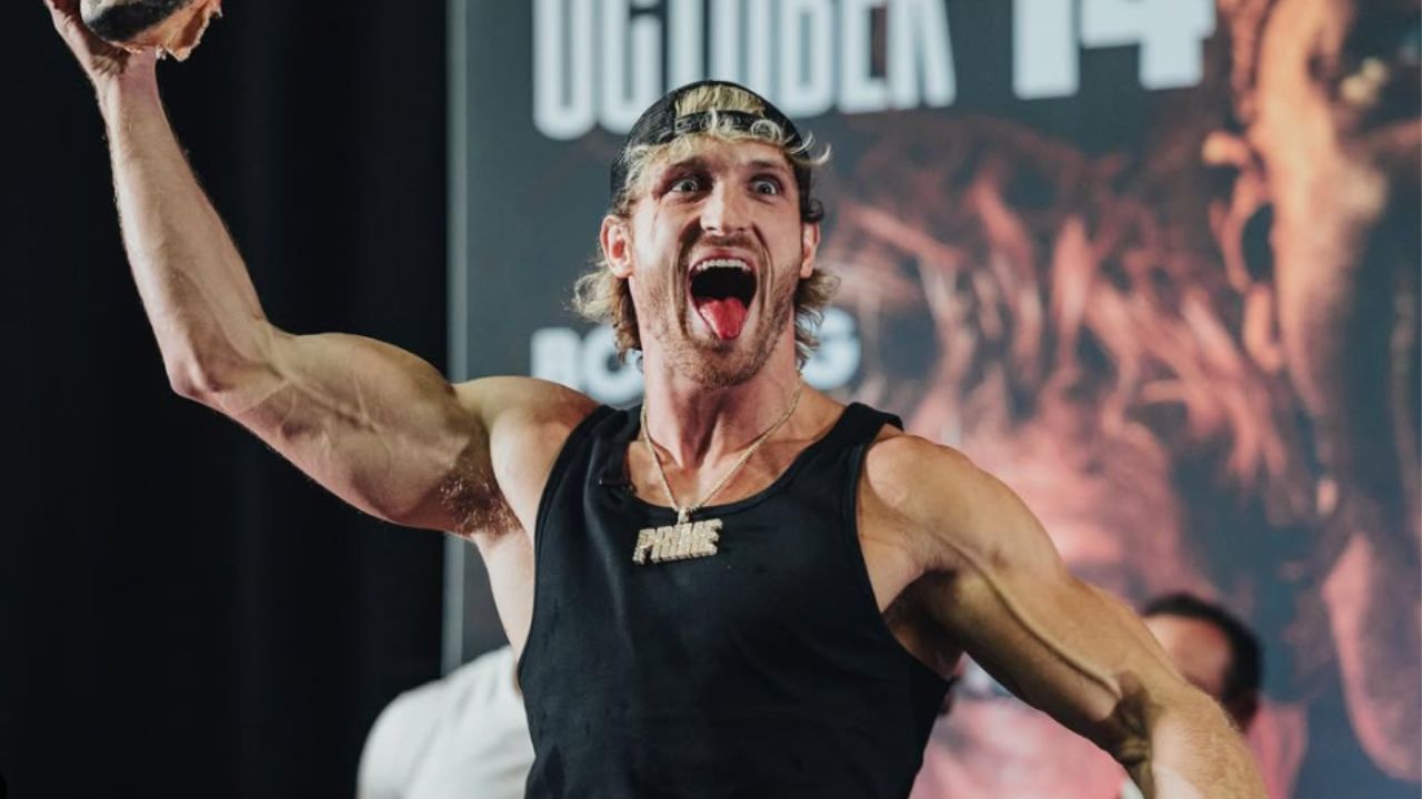 Logan Paul accuses airport agents of stealing $300,000 in watches