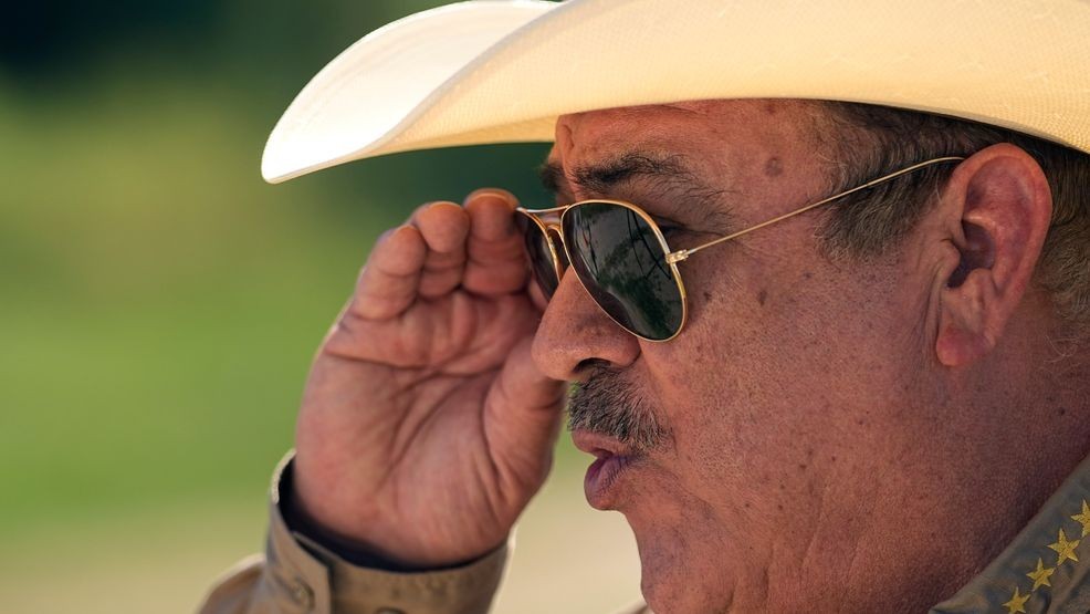 How border sheriffs use limited resources to assist mass deportations