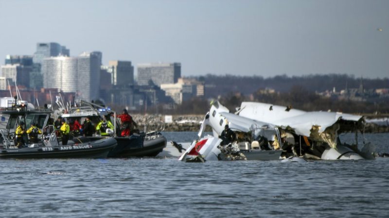 Flight recorders recovered in DCA crash