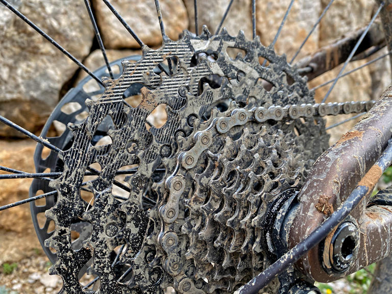 Shimano Cues Expands Into Drop Bars w/ Affordable & Durable 9, 10 & 11 ...