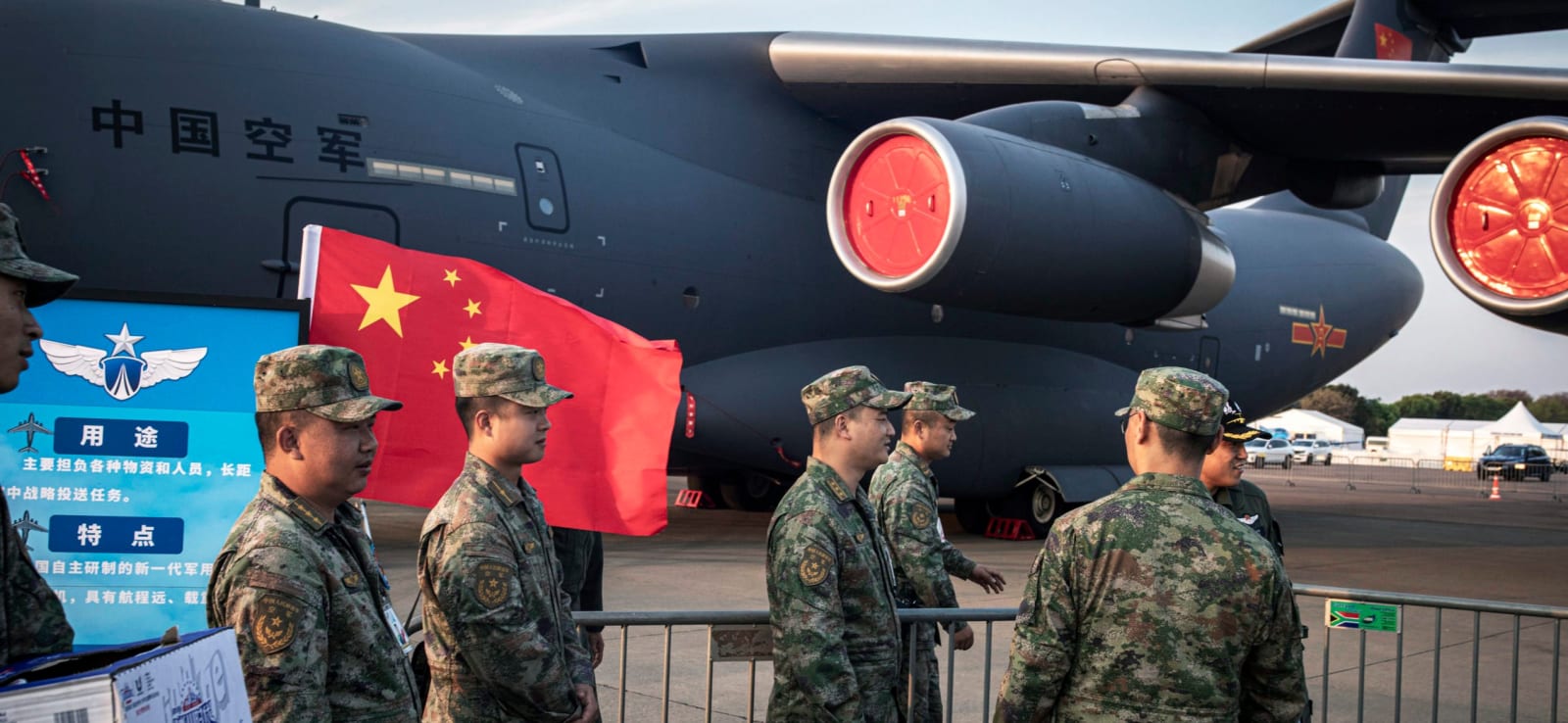 SMITH & HORN: China Prepares New Missile Aimed at the Pentagon