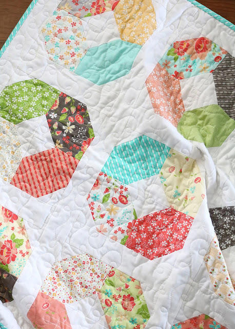 30+ Charm Pack Quilt Patterns