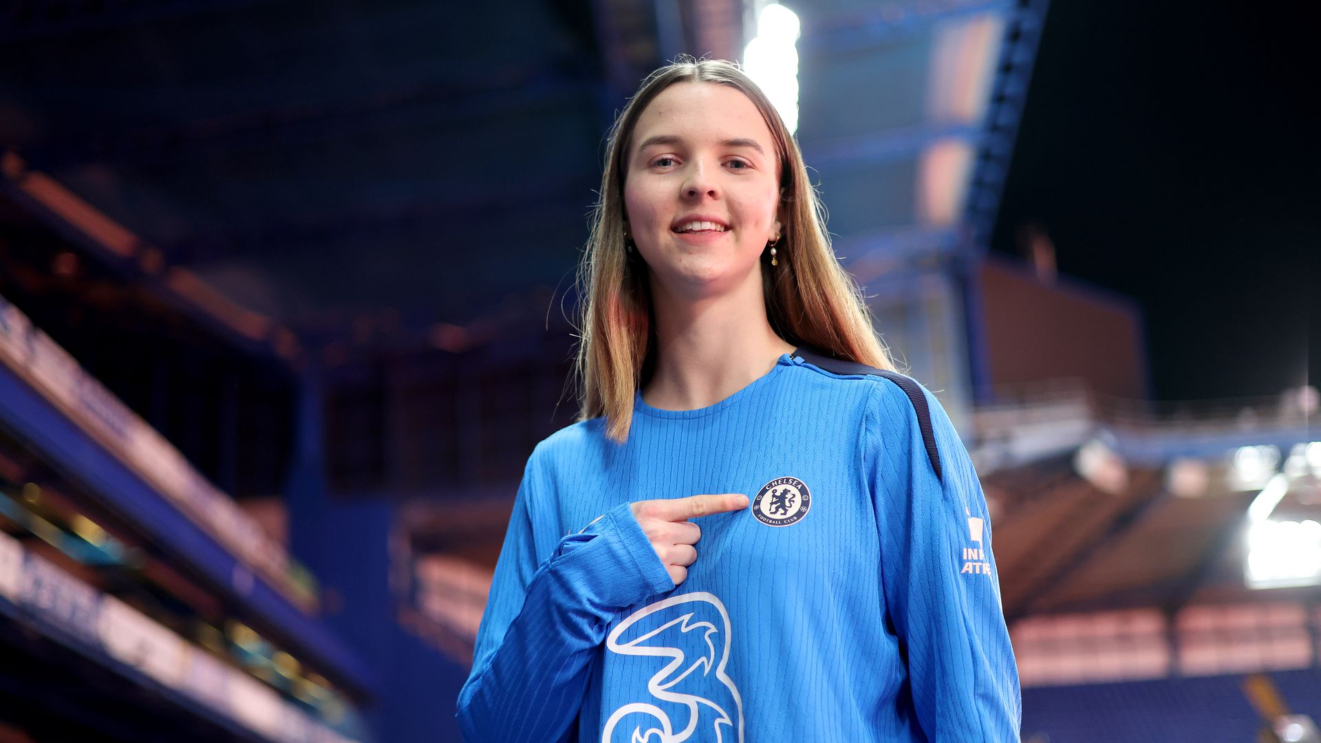 Official: Chelsea sign goalkeeper Femke Liefting from AZ Alkmaar